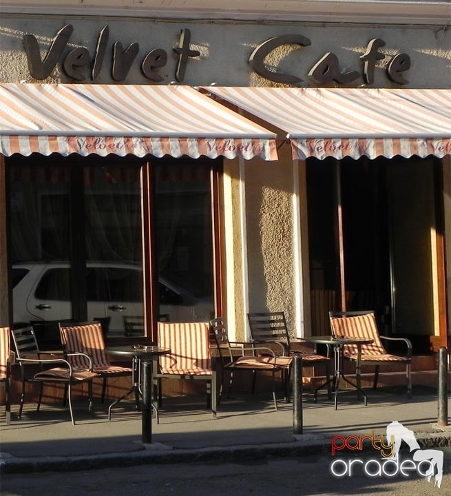 Velvet Cafe, Cafenea / Ceainarie, Oradea